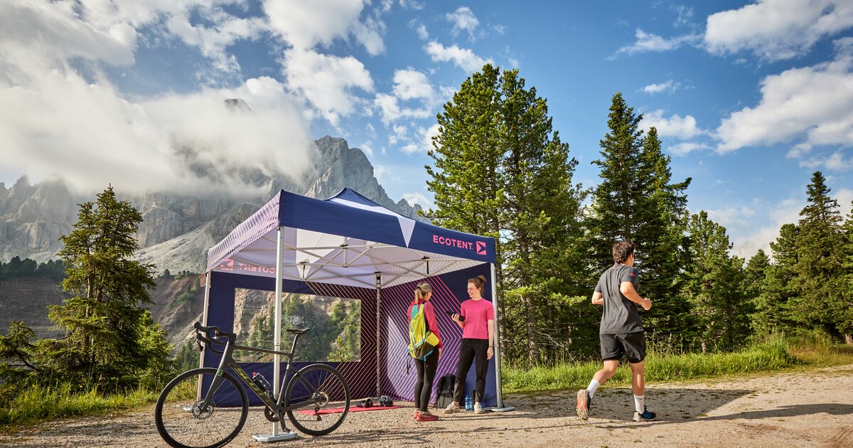 Pavilioane pliabile stabile & corturi pliabile la prețuri atractive